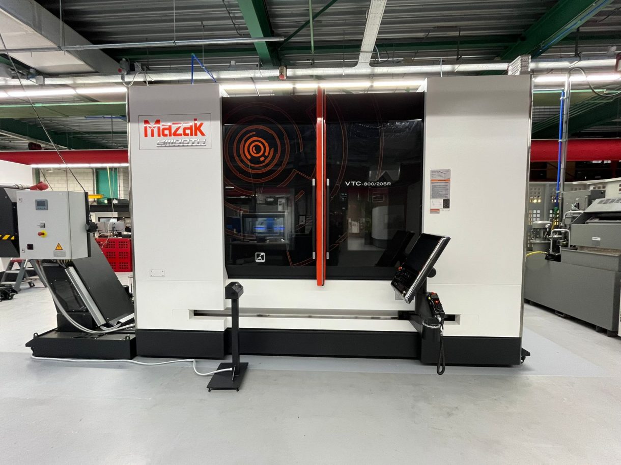Two new Mazak VTC-800 milling machines
